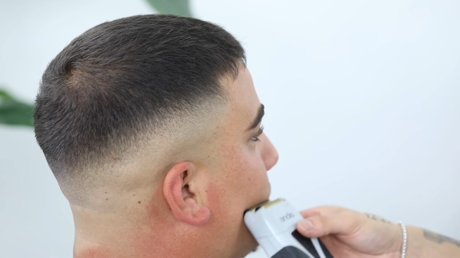 Low Fade vs High Fade Haircut - What Is the Difference?