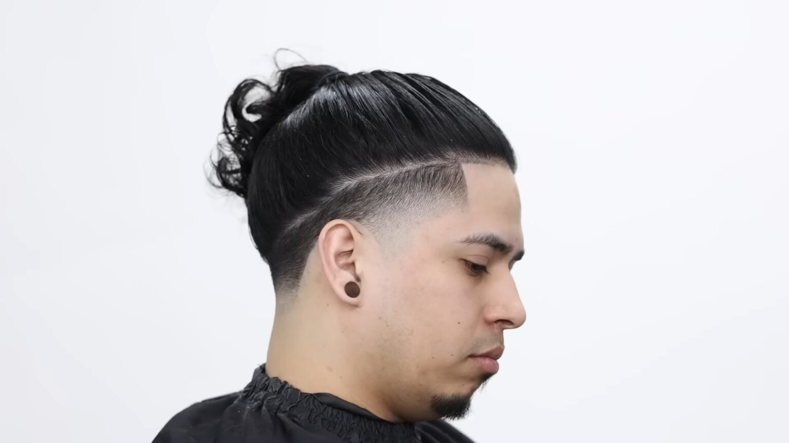How to Tell the Difference Between Taper and Fade Haircut? - Mens Hair ...