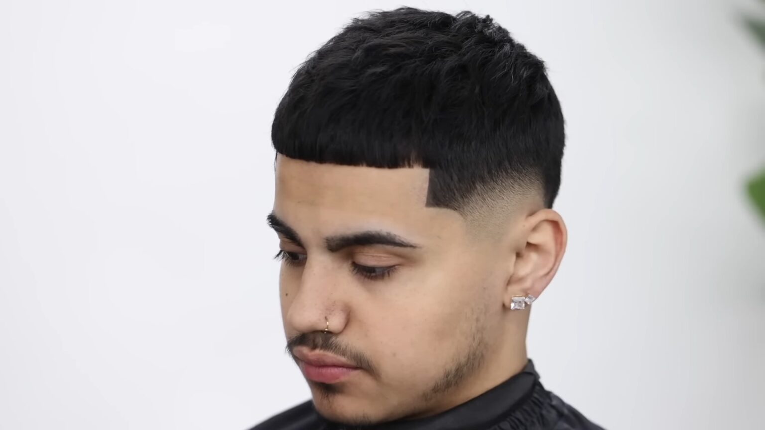 How to Tell the Difference Between Taper and Fade Haircut? - Mens Hair ...